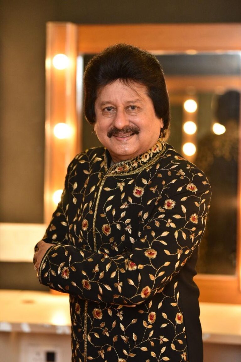Ghazal Singer; Pankaj Udhas Biography, Age And Wife